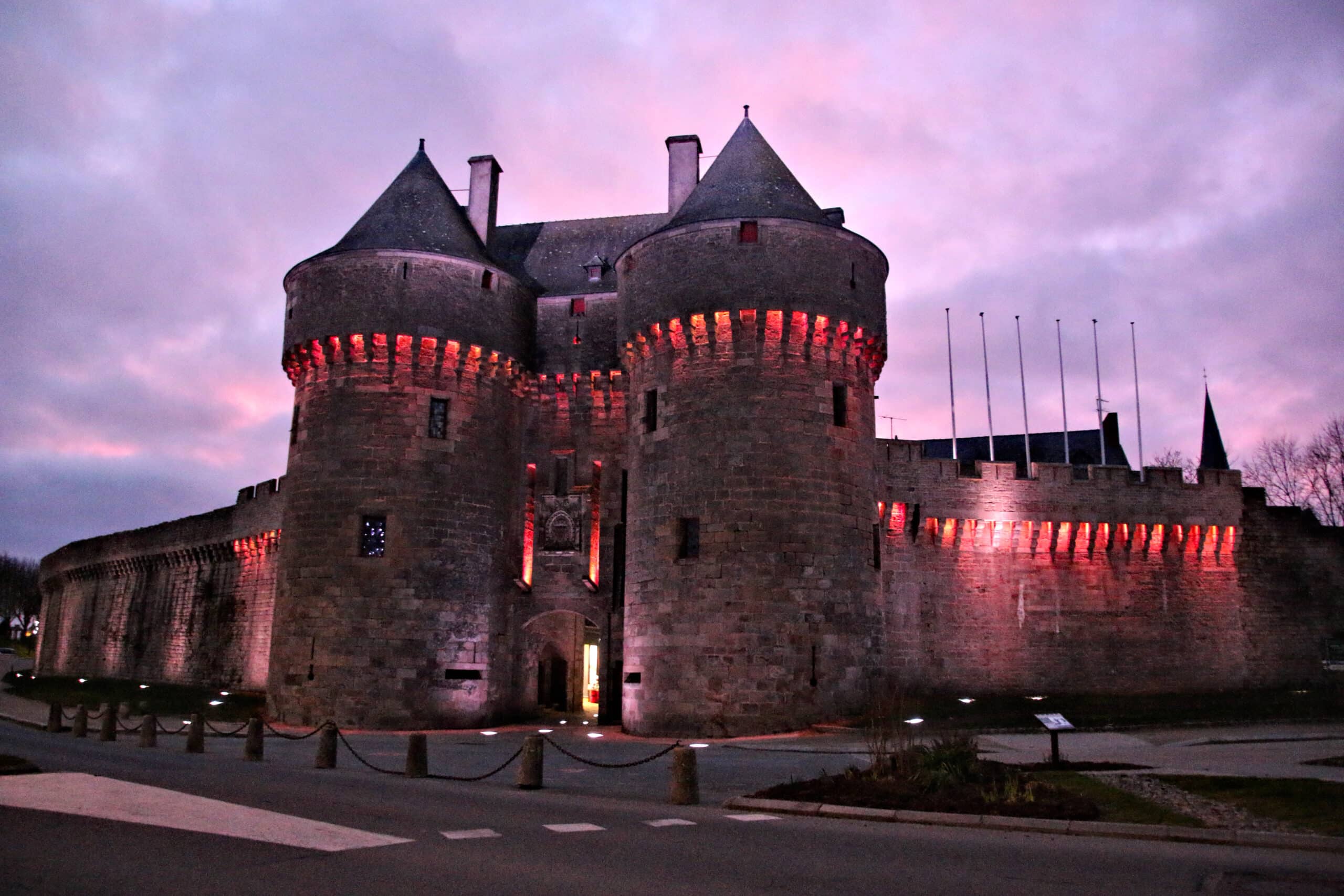 Guérande, entre ville médiévale et beauté naturelle : que voir pendant ...
